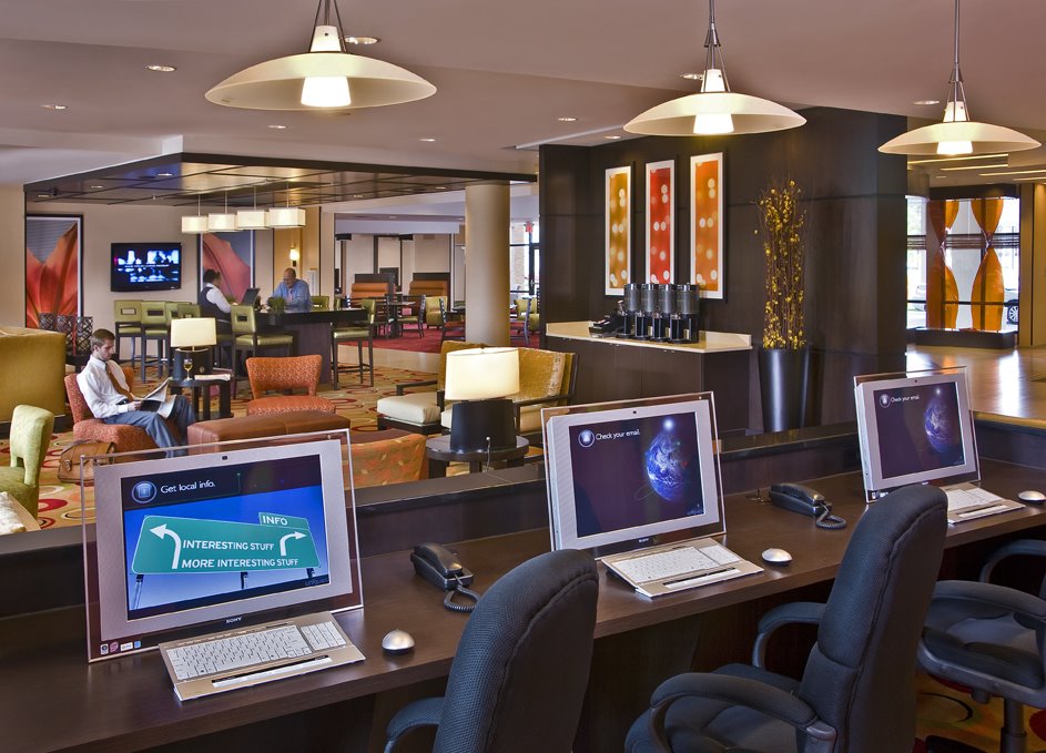 Courtyard by Marriott Gets Extreme Lobby Makeover