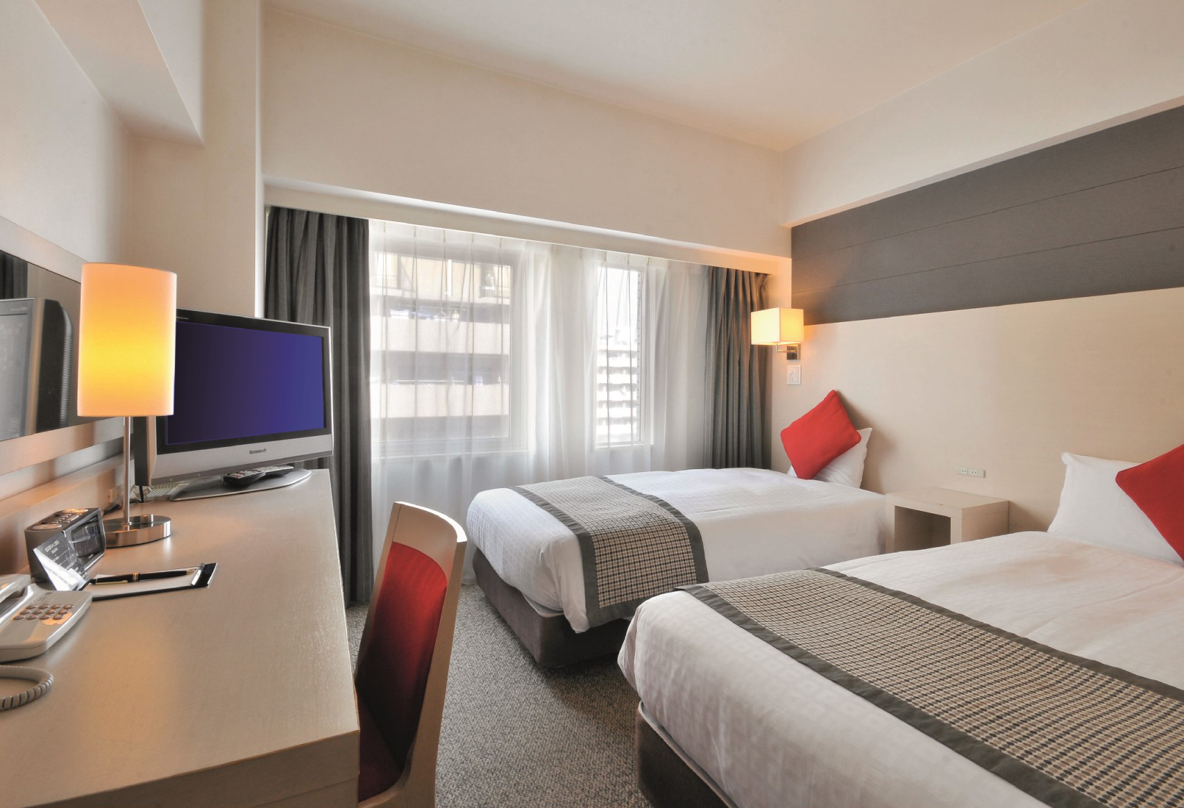 Best Western® Hotels & Resorts Goes “Behind The Brands” With A Closer ...