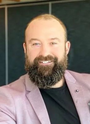 Steven James has been appointed General Manager at QT Perth