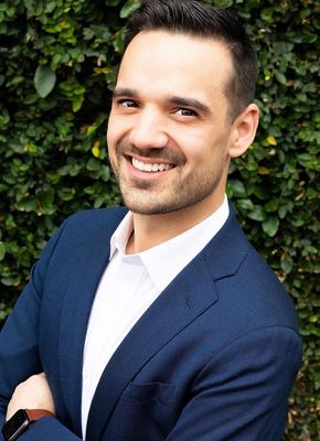 Jeremy Thomas has been appointed Operations Manager at Hotel Simone in ...