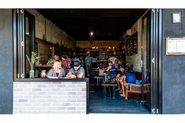 How Business Blogging Can Build Your Credibility Offline | By Paul Sarlas