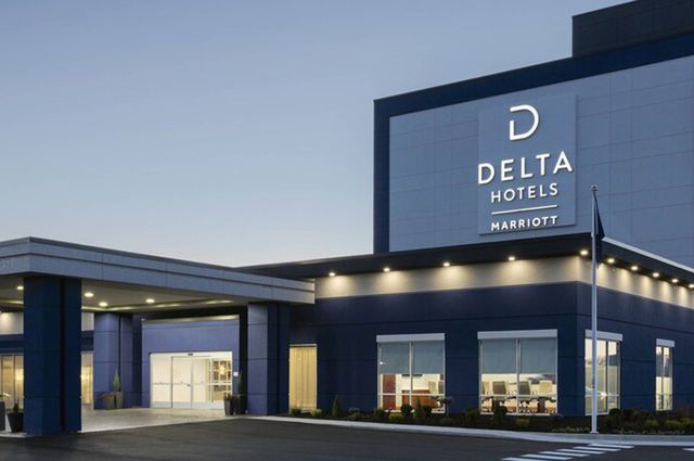Delta Hotels by Marriott Indianapolis Airport Opens for Business