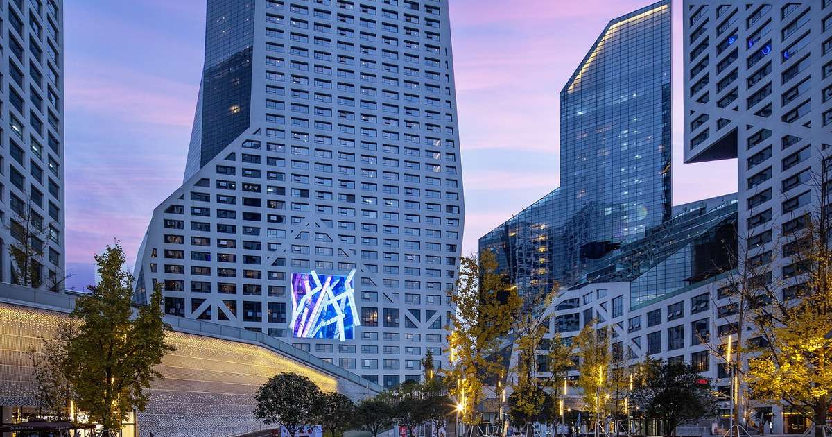 Ascott's CEO Lee Chee Koon receives Business China Young Achiever Award ...