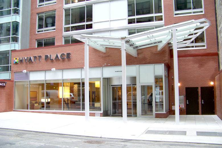 First Hyatt Place Hotel Opens in NYC