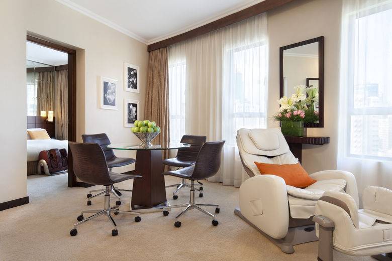 Cosmopolitan Hotel Presents “Best Suite Deal Ever” Suite Promotion