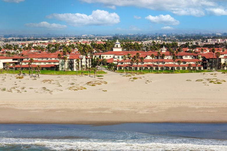 RLJ Lodging Trust Introduces Zachari Dunes on Mandalay Beach, a Curio ...