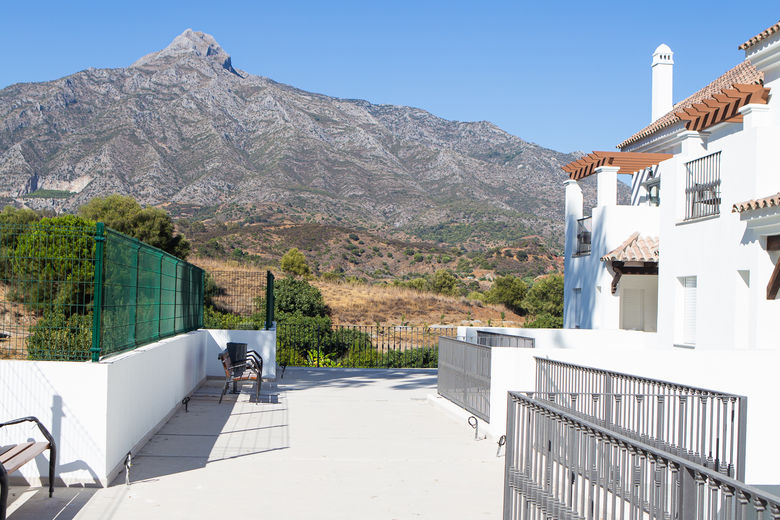 Destination Education - Les Roches Marbella, Mediterranean style campus ...