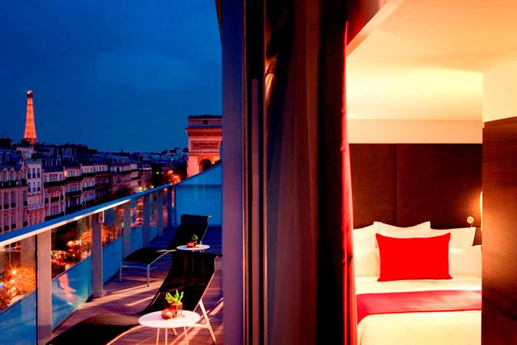 Travelers Discover Ultra-Modern Renaissance Paris Arc de Triomphe Hotel