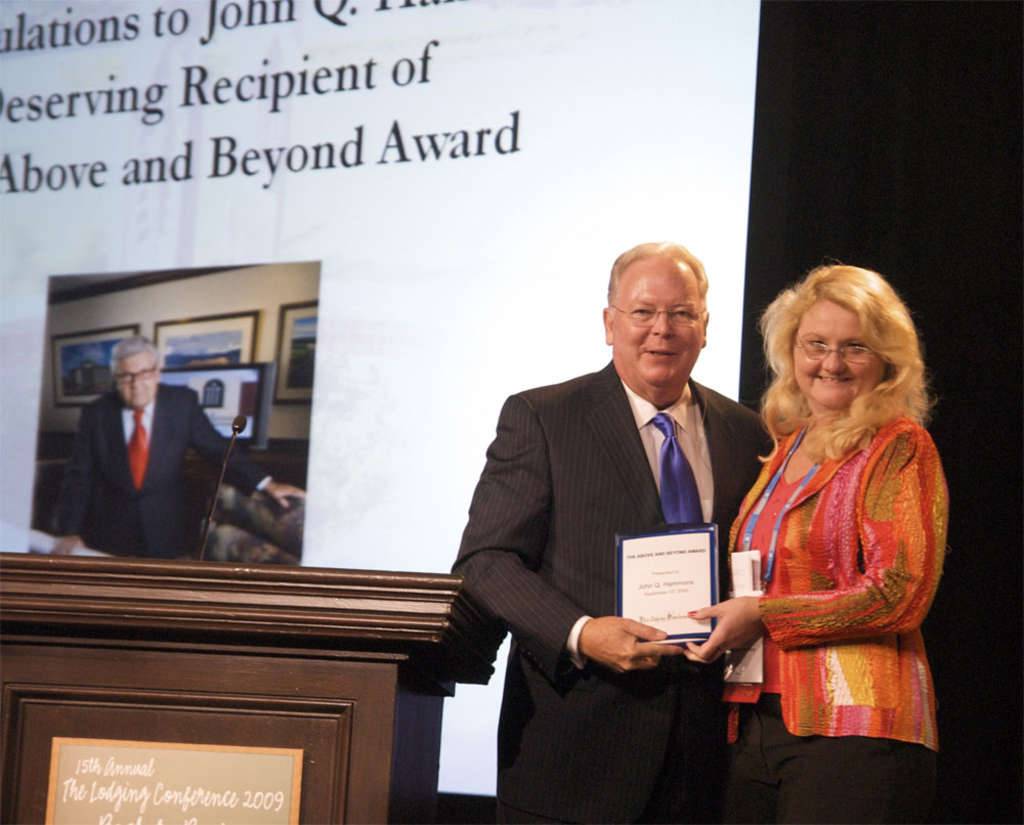 Mr. John Q. Hammons Receives Hospitality Industry’s Above & Beyond Award