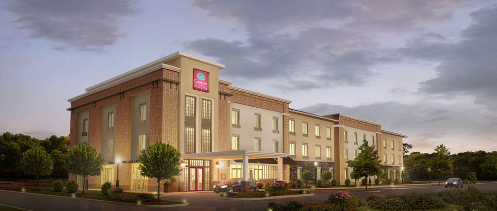 Flagship Comfort Inn & Comfort Suites Hotel Brands Feature New Design