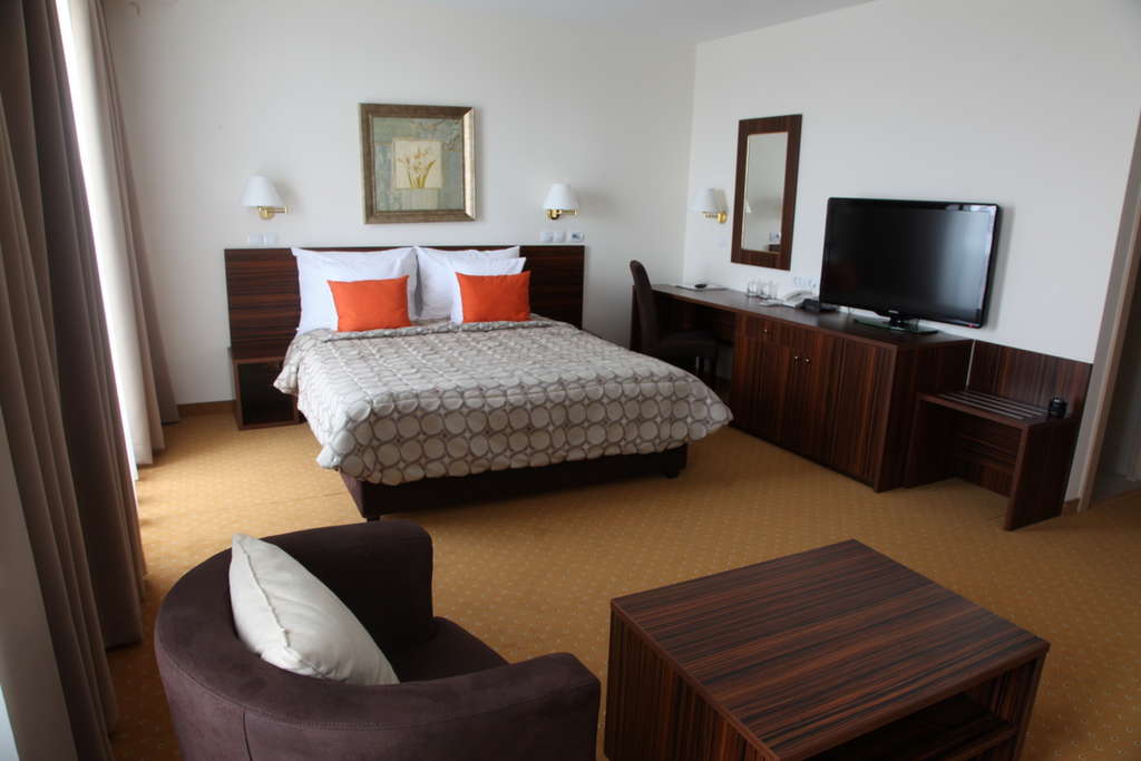 Best Western Plus Continues Rapid Global Roll-out