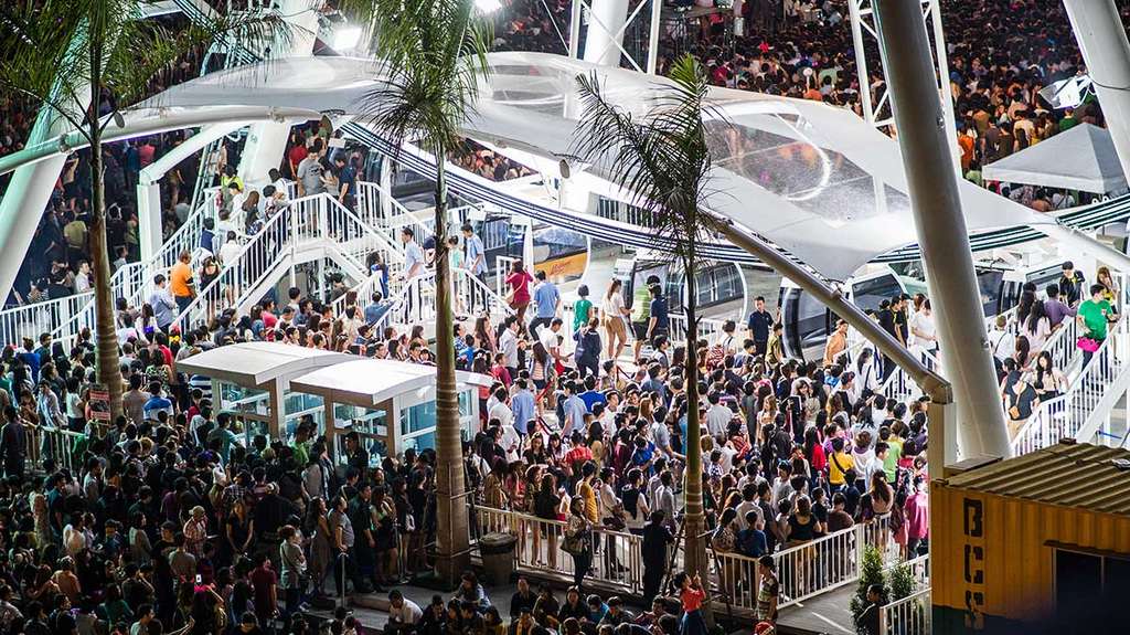 Swiss AEX opens a Dutch Wheels Giant Wheel in Bangkok