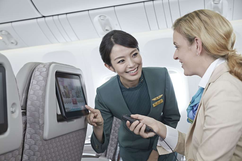 EVA Passengers Can Expect Comfort, Outstanding Service on Every Flight