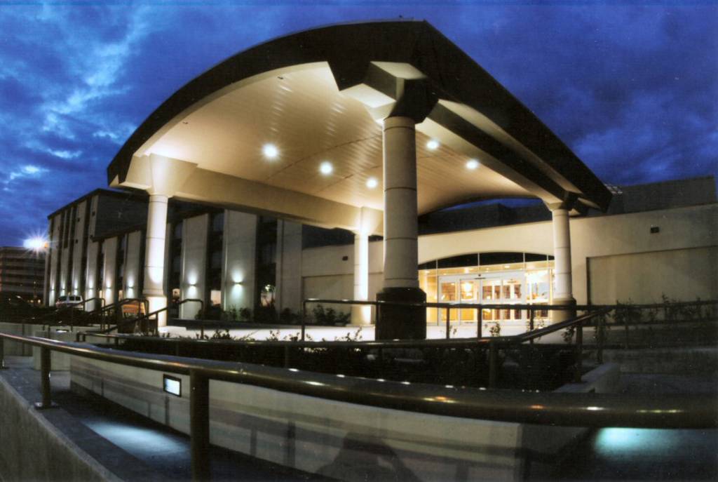 Victoria Inn Hotel & Convention Centre Adapts to Mobile-Dominated Guest ...