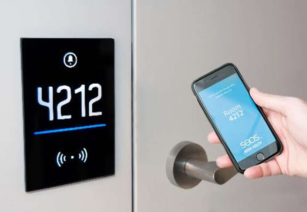 ASSA ABLOY Hospitality Captures Prestigious Vendor’s Trophy Award for ...