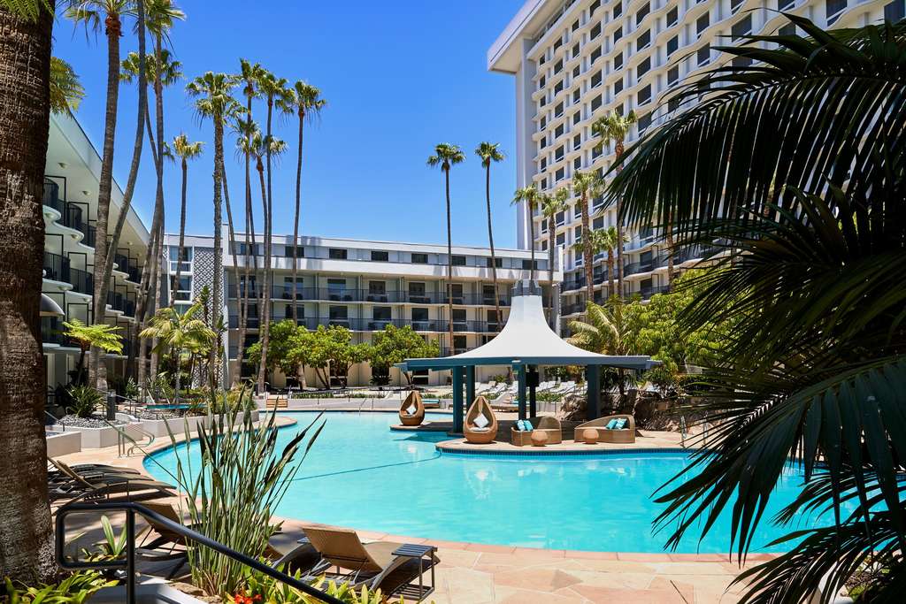 Los Angeles Marriott To Complete $50 Million Transformation With ...