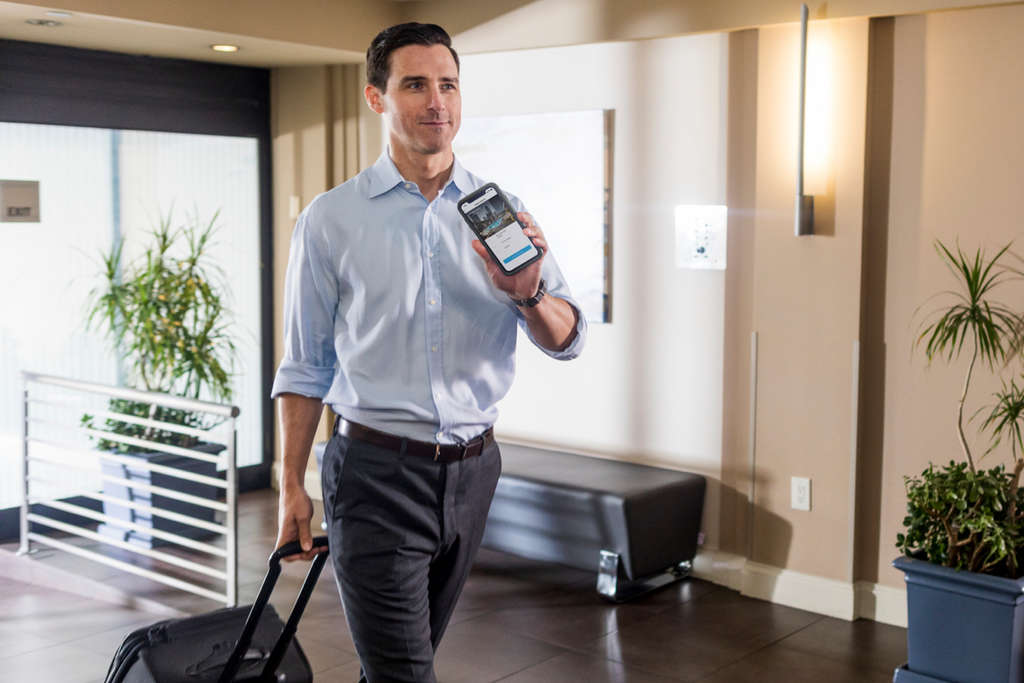 Mobile Check-In & Check-Out