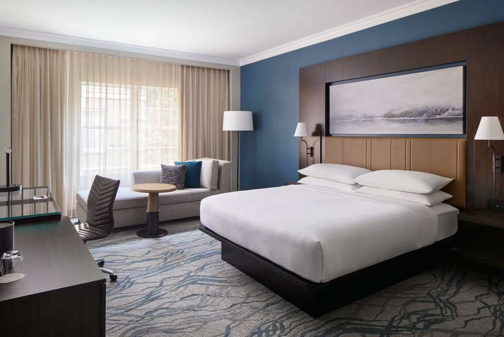 Westfields Marriott Washington Dulles Debuts After a Multimillion ...